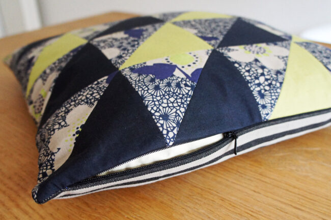 Pude med trekanter - StyleDesignCreate